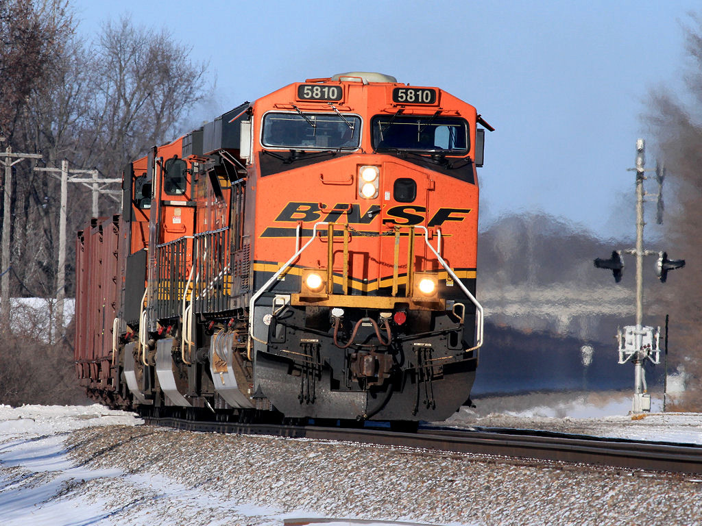 BNSF 5810